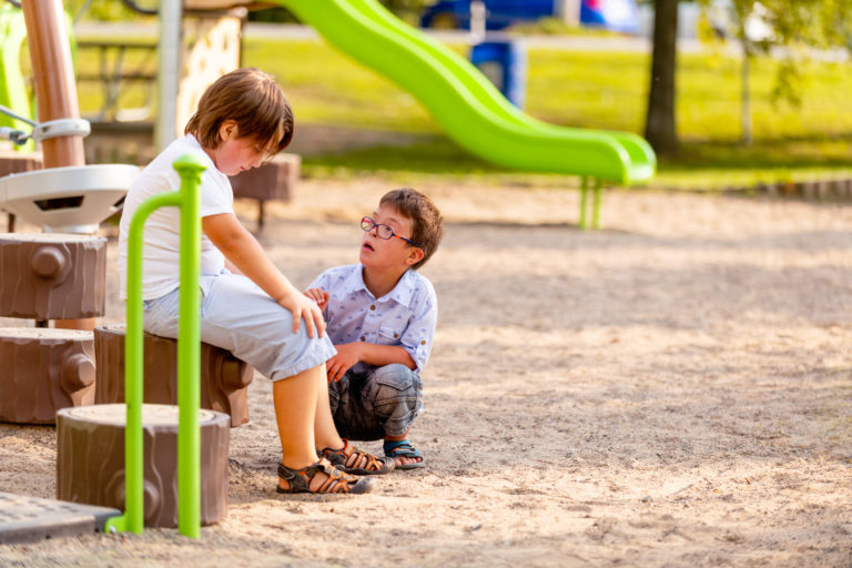 Autism First Signs in Children and Teenagers | Autism SA